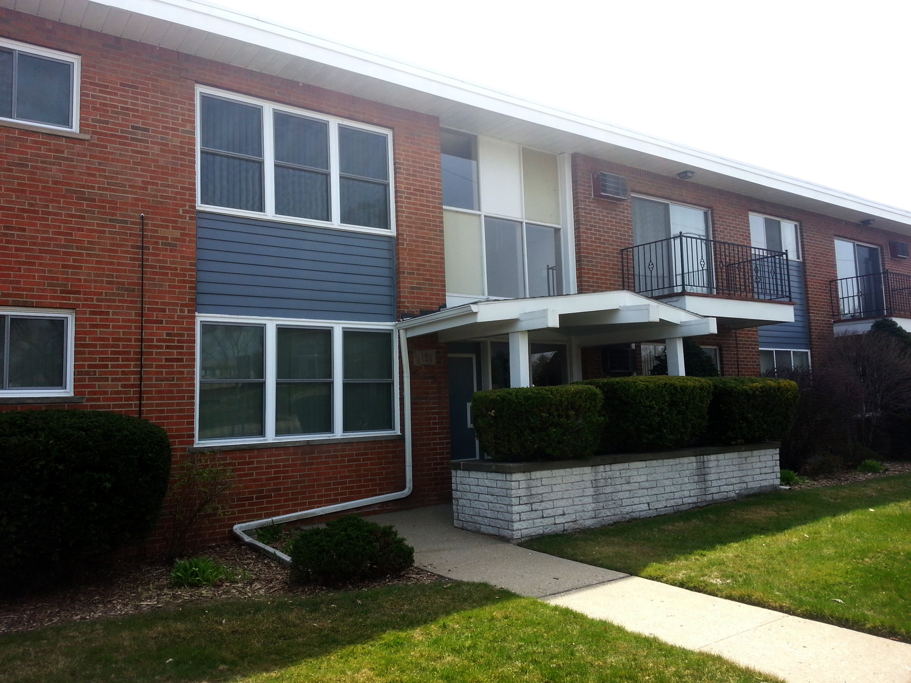 Amber on Nine Apartments Photo Board